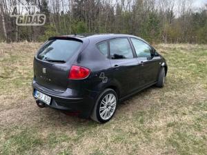 Melns SEAT Altea 2005 Viļņa, ar dzinēja tilpumu 2.00 L un nobraukumu 280 tūkst. km par 2500 €, foto 13 vietnē AUTOMOTO.COM.LV