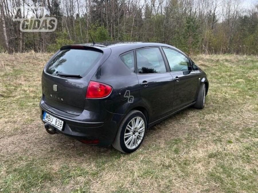 Melns SEAT Altea 2005 Viļņa, ar dzinēja tilpumu 2.00 L un nobraukumu 280 tūkst. km par 2500 €, foto 13 vietnē AUTOMOTO.COM.LV