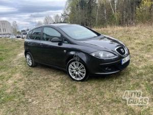 Melns SEAT Altea 2005 Viļņa, ar dzinēja tilpumu 2.00 L un nobraukumu 280 tūkst. km par 2500 €, foto 14 vietnē AUTOMOTO.COM.LV