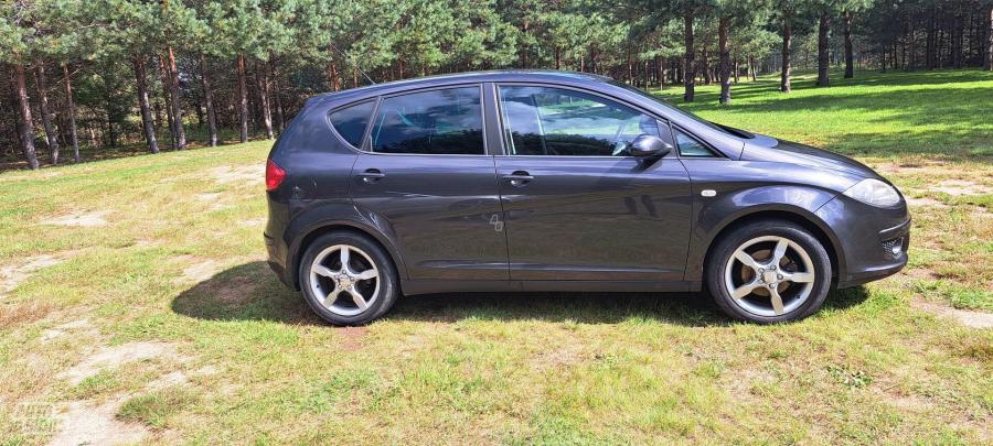 Melns SEAT Altea 2005 Druskininkai, ar dzinēja tilpumu 1.60 L un nobraukumu 250 tūkst. km par 520 €, foto 5 vietnē AUTOMOTO.COM.LV