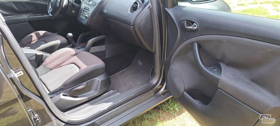 Melns SEAT Altea 2005 Druskininkai, ar dzinēja tilpumu 1.60 L un nobraukumu 250 tūkst. km par 520 €, foto 12 vietnē AUTOMOTO.COM.LV