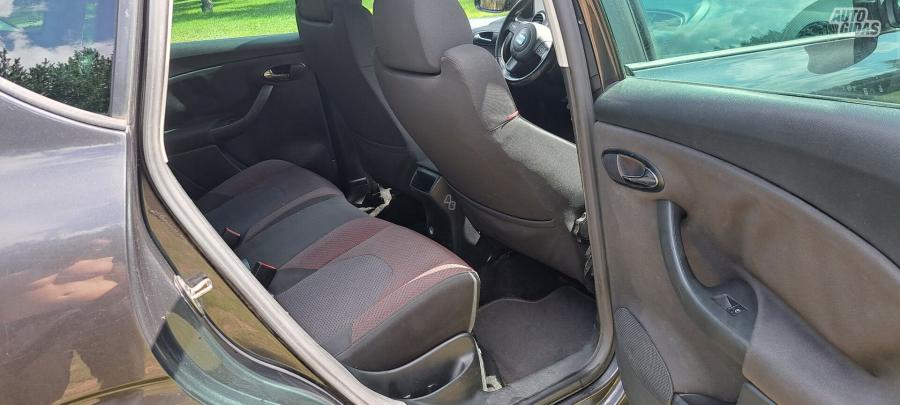 Melns SEAT Altea 2005 Druskininkai, ar dzinēja tilpumu 1.60 L un nobraukumu 250 tūkst. km par 520 €, foto 13 vietnē AUTOMOTO.COM.LV