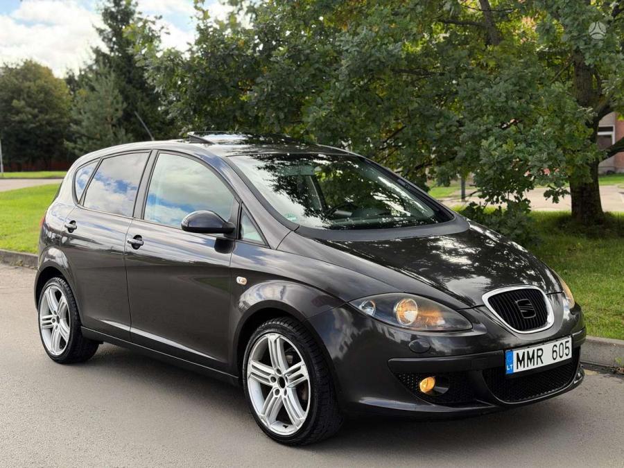 Melns SEAT Altea 2005 Kauņa, ar dzinēja tilpumu 1.97 L un nobraukumu 322 tūkst. km par 3000 €, foto 3 vietnē AUTOMOTO.COM.LV