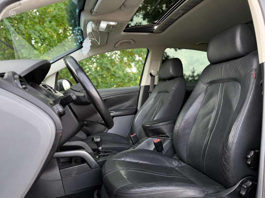 Melns SEAT Altea 2005 Kauņa, ar dzinēja tilpumu 1.97 L un nobraukumu 322 tūkst. km par 3000 €, foto 7 vietnē AUTOMOTO.COM.LV