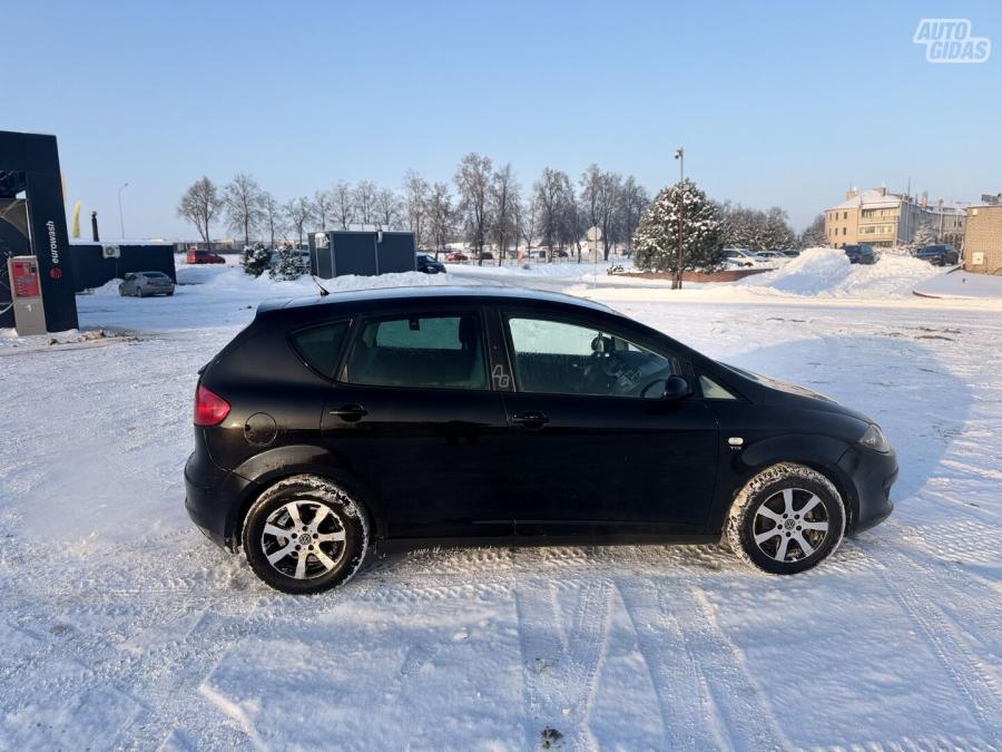 Melns SEAT Altea 2008 Kauņa, ar dzinēja tilpumu 2.00 L un nobraukumu 399 tūkst. km par 850 €, foto 5 vietnē AUTOMOTO.COM.LV