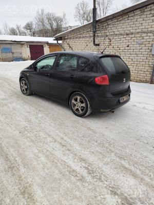 Melns SEAT Altea 2008 Kuldīga, ar dzinēja tilpumu 1.90 L un nobraukumu 280 tūkst. km par 1950 €, foto 4 vietnē AUTOMOTO.COM.LV