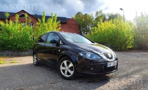 Melns SEAT Altea 2008 Daugavpils, ar dzinēja tilpumu 1.90 L un nobraukumu 376 tūkst. km par 1800 €, foto  vietnē AUTOMOTO.COM.LV