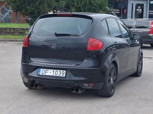 Black SEAT Altea 2008 in Riga, with an engine capacity of 2.00 L and mileage of 228 thousand km for 2490 €, photo 29 on AUTOMOTO.COM.LV