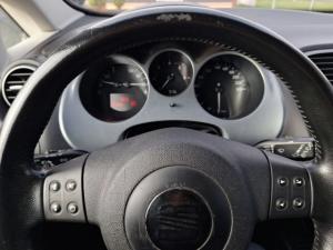 Black SEAT Altea 2008 in Riga, with an engine capacity of 2.00 L and mileage of 228 thousand km for 2490 €, photo 34 on AUTOMOTO.COM.LV