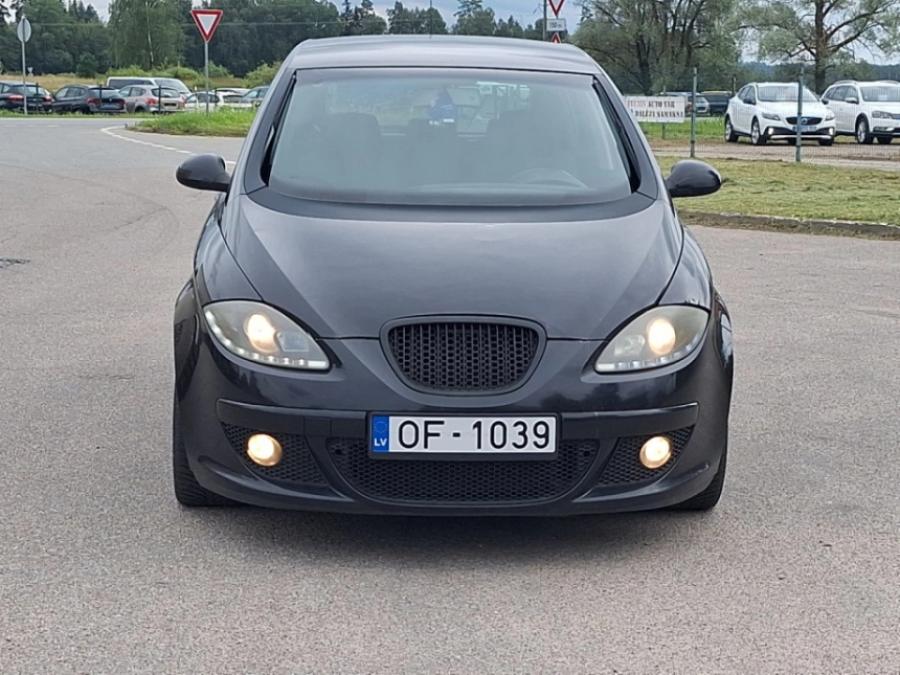 Black SEAT Altea 2008 in Riga, with an engine capacity of 2.00 L and mileage of 228 thousand km for 2490 €, photo 38 on AUTOMOTO.COM.LV