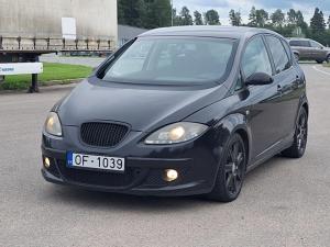 Black SEAT Altea 2008 in Riga, with an engine capacity of 2.00 L and mileage of 228 thousand km for 2490 €, photo 39 on AUTOMOTO.COM.LV