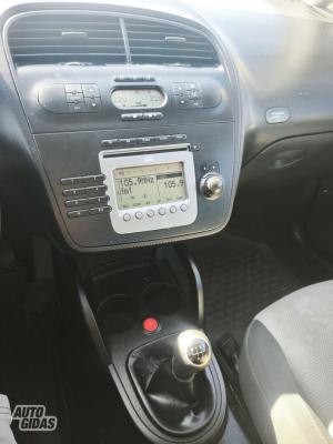 Melns SEAT Altea 2008 Kauņa, ar dzinēja tilpumu 1.90 L un nobraukumu 216 tūkst. km par 599 €, foto 9 vietnē AUTOMOTO.COM.LV