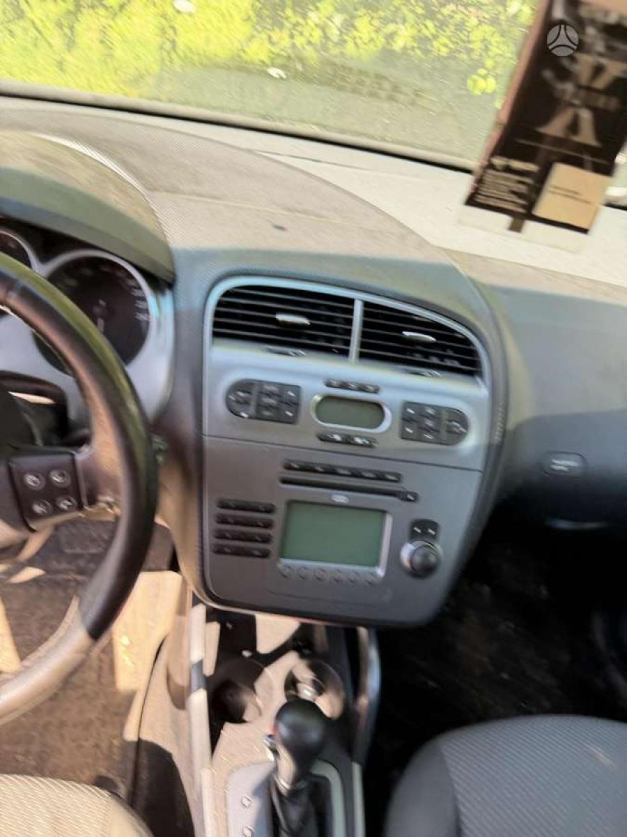 Melns SEAT Altea 2008 Kauņa, ar dzinēja tilpumu 1.97 L un nobraukumu 295 tūkst. km par 999 €, foto 8 vietnē AUTOMOTO.COM.LV