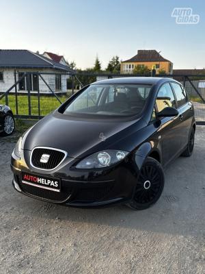 Melns SEAT Altea 2008 Klaipėda, ar dzinēja tilpumu 1.60 L un nobraukumu 146 tūkst. km par 1850 €, foto  vietnē AUTOMOTO.COM.LV