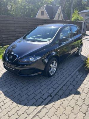 Black SEAT Altea 2008 in Alytus, with an engine capacity of 1.60 L and mileage of 187 thousand km for 2150 €, photo  on AUTOMOTO.COM.LV
