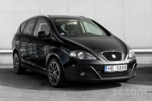 Melns SEAT Altea 2009 Jelgava, ar dzinēja tilpumu 1.90 L un nobraukumu 314 tūkst. km par 4000 €, foto  vietnē AUTOMOTO.COM.LV
