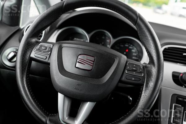 Melns SEAT Altea 2009 Jelgava, ar dzinēja tilpumu 1.90 L un nobraukumu 314 tūkst. km par 4000 €, foto 11 vietnē AUTOMOTO.COM.LV