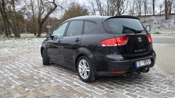 Melns SEAT Altea 2010 Rēzekne, ar dzinēja tilpumu 2.00 L un nobraukumu 269 tūkst. km par 4800 €, foto 4 vietnē AUTOMOTO.COM.LV