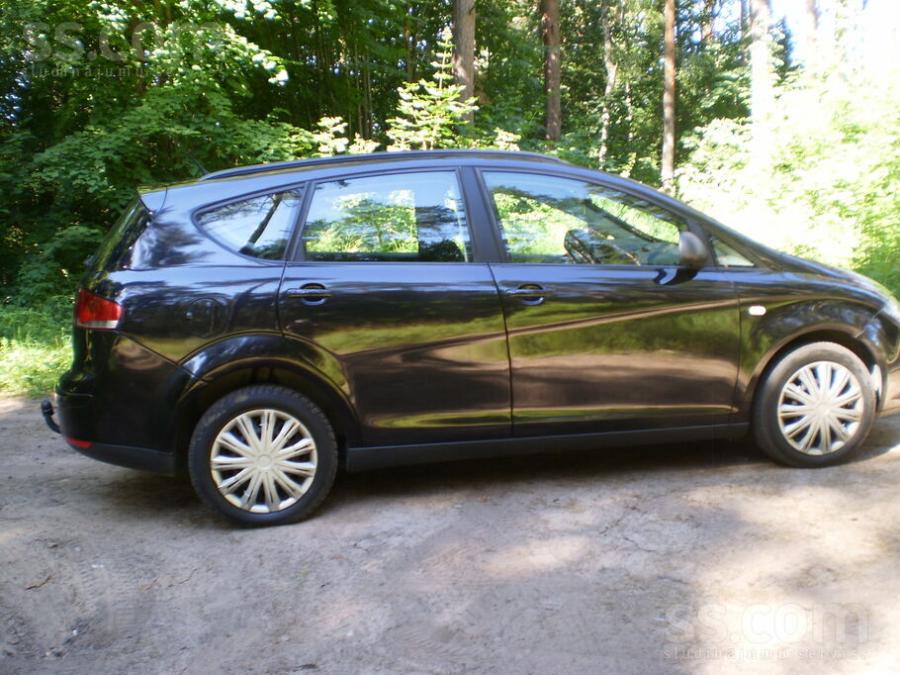 Melns SEAT Altea 2010 Daugavpils, ar dzinēja tilpumu 1.90 L un nobraukumu 320 tūkst. km par 1750 €, foto 7 vietnē AUTOMOTO.COM.LV