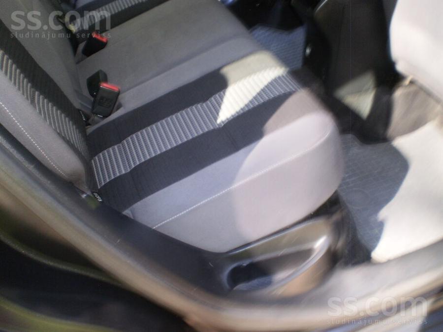 Melns SEAT Altea 2010 Daugavpils, ar dzinēja tilpumu 1.90 L un nobraukumu 320 tūkst. km par 1750 €, foto 17 vietnē AUTOMOTO.COM.LV