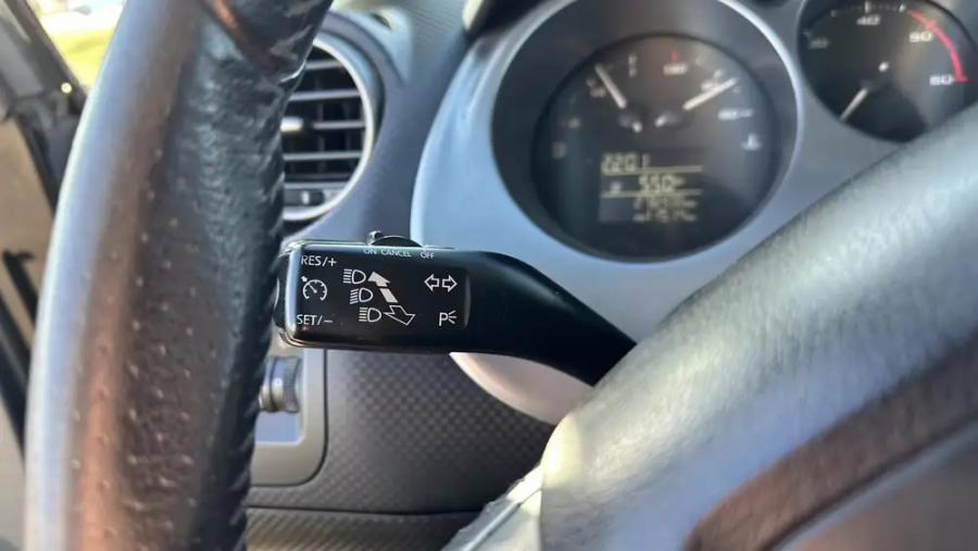 Melns SEAT Altea 2010 Daugavpils, ar dzinēja tilpumu 1.90 L un nobraukumu 277 tūkst. km par 3950 €, foto 14 vietnē AUTOMOTO.COM.LV