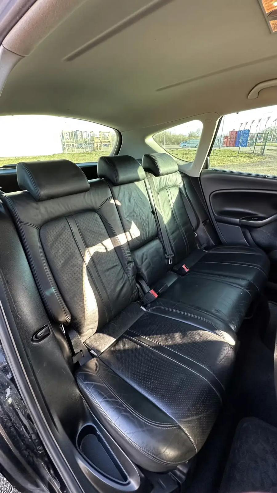Melns SEAT Altea 2010 Daugavpils, ar dzinēja tilpumu 1.90 L un nobraukumu 277 tūkst. km par 3950 €, foto 23 vietnē AUTOMOTO.COM.LV