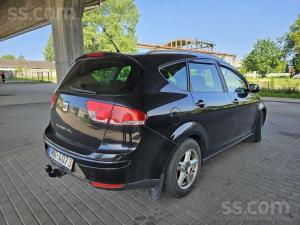 Melns SEAT Altea 2010 Daugavpils, ar dzinēja tilpumu 2.00 L un nobraukumu 250 tūkst. km par 2800 €, foto 6 vietnē AUTOMOTO.COM.LV