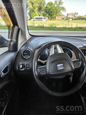 Melns SEAT Altea 2010 Daugavpils, ar dzinēja tilpumu 2.00 L un nobraukumu 250 tūkst. km par 2800 €, foto 10 vietnē AUTOMOTO.COM.LV