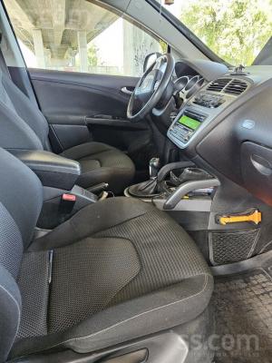 Melns SEAT Altea 2010 Daugavpils, ar dzinēja tilpumu 2.00 L un nobraukumu 250 tūkst. km par 2800 €, foto 11 vietnē AUTOMOTO.COM.LV