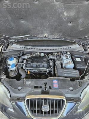 Melns SEAT Altea 2010 Daugavpils, ar dzinēja tilpumu 2.00 L un nobraukumu 250 tūkst. km par 2800 €, foto 12 vietnē AUTOMOTO.COM.LV