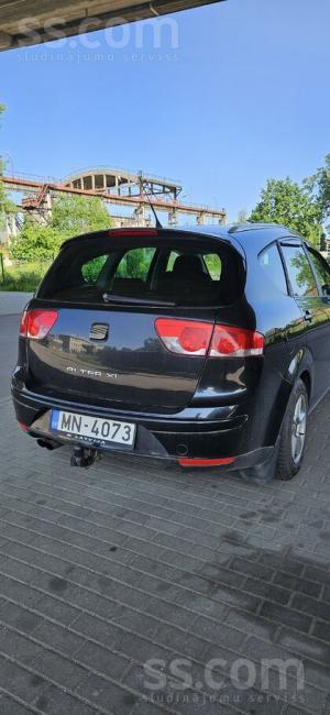 Melns SEAT Altea 2010 Daugavpils, ar dzinēja tilpumu 2.00 L un nobraukumu 250 tūkst. km par 2800 €, foto 15 vietnē AUTOMOTO.COM.LV