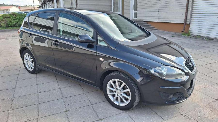 Melns SEAT Altea 2010 Viļņa, ar dzinēja tilpumu 1.90 L un nobraukumu 268 tūkst. km par 3750 €, foto 6 vietnē AUTOMOTO.COM.LV