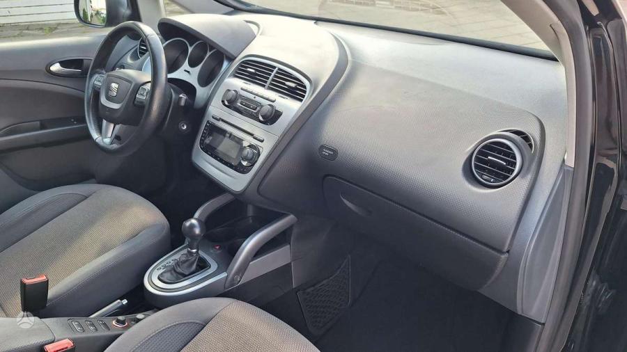 Melns SEAT Altea 2010 Viļņa, ar dzinēja tilpumu 1.90 L un nobraukumu 268 tūkst. km par 3750 €, foto 28 vietnē AUTOMOTO.COM.LV