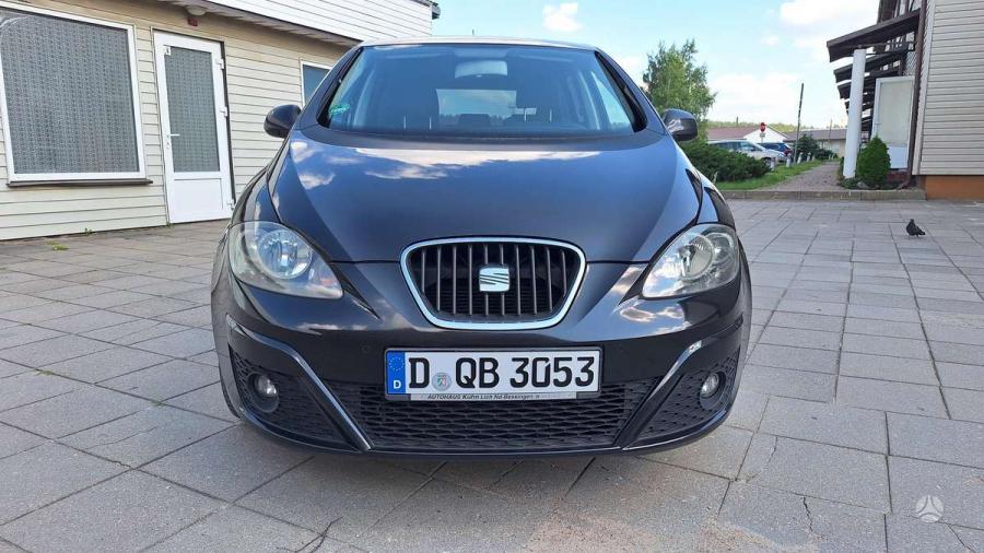 Melns SEAT Altea 2010 Viļņa, ar dzinēja tilpumu 1.90 L un nobraukumu 268 tūkst. km par 3750 €, foto 35 vietnē AUTOMOTO.COM.LV
