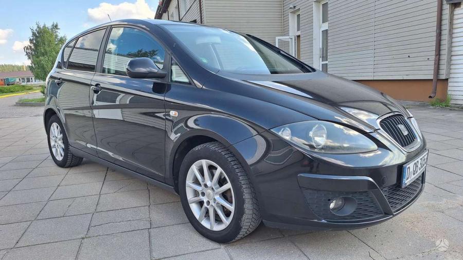 Melns SEAT Altea 2010 Viļņa, ar dzinēja tilpumu 1.90 L un nobraukumu 268 tūkst. km par 3750 €, foto 36 vietnē AUTOMOTO.COM.LV