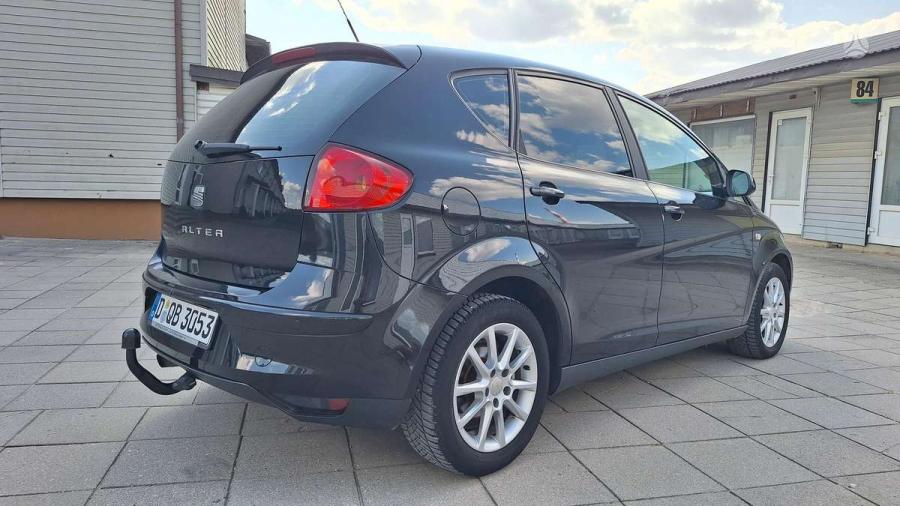 Melns SEAT Altea 2010 Viļņa, ar dzinēja tilpumu 1.90 L un nobraukumu 268 tūkst. km par 3750 €, foto 38 vietnē AUTOMOTO.COM.LV