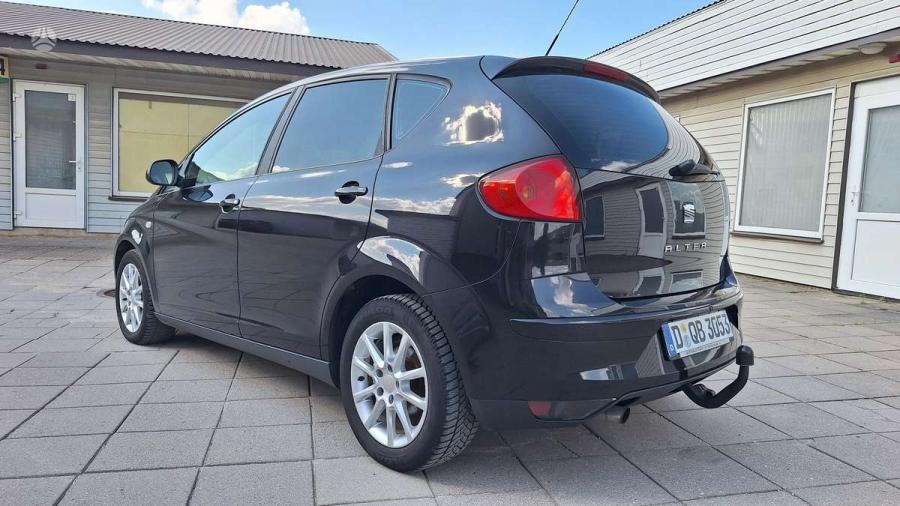 Melns SEAT Altea 2010 Viļņa, ar dzinēja tilpumu 1.90 L un nobraukumu 268 tūkst. km par 3750 €, foto 40 vietnē AUTOMOTO.COM.LV