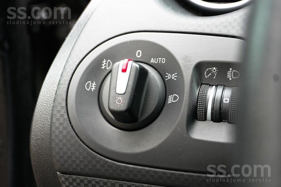Melns SEAT Altea 2011 Rīga, ar dzinēja tilpumu 1.60 L un nobraukumu 266 tūkst. km par 4890 €, foto 11 vietnē AUTOMOTO.COM.LV