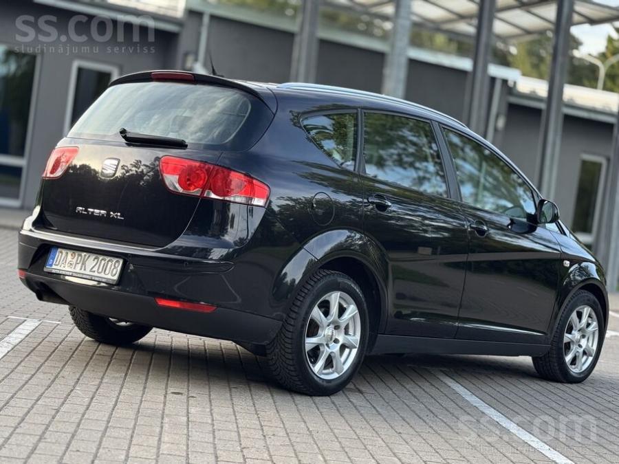 Black SEAT Altea 2011 in Jurmala, with an engine capacity of 1.60 L and mileage of 239 thousand km for 4490 €, photo 3 on AUTOMOTO.COM.LV