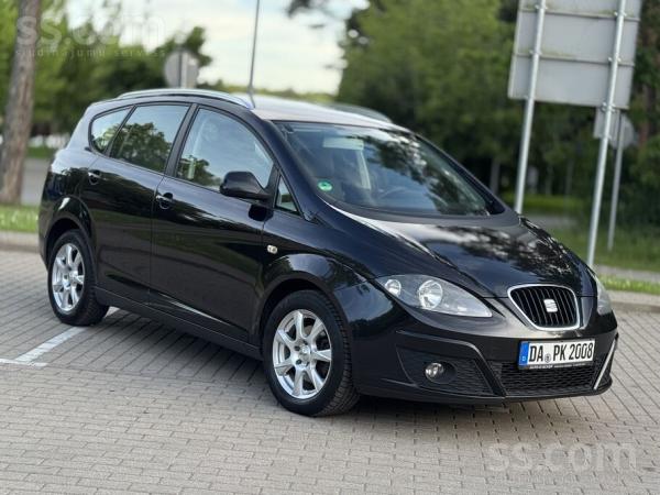 Черный Сеат Алтеа 2011 в Юрмала, объемом двигателя 1.60 л и пробегом 239 тыс. км за 4490 €, фото 3 на AUTOMOTO.COM.LV