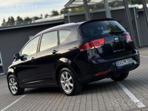 Black SEAT Altea 2011 in Jurmala, with an engine capacity of 1.60 L and mileage of 239 thousand km for 4490 €, photo 5 on AUTOMOTO.COM.LV