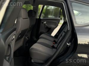 Black SEAT Altea 2011 in Jurmala, with an engine capacity of 1.60 L and mileage of 239 thousand km for 4490 €, photo 11 on AUTOMOTO.COM.LV