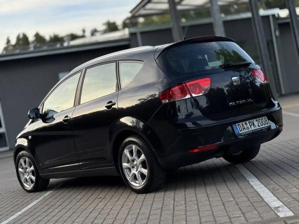 Black SEAT Altea 2011 in Jurmala, with an engine capacity of 1.60 L and mileage of 239 thousand km for 4490 €, photo 4 on AUTOMOTO.COM.LV