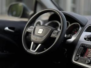 Melns SEAT Altea 2011 Jūrmala, ar dzinēja tilpumu 1.60 L un nobraukumu 239 tūkst. km par 4490 €, foto 16 vietnē AUTOMOTO.COM.LV