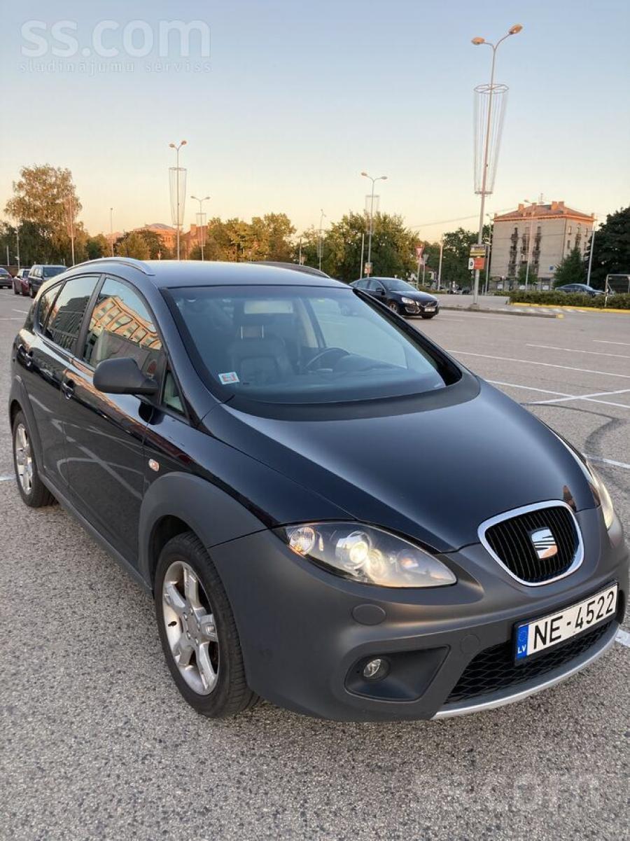 Black SEAT Altea 2009 in Riga, with an engine capacity of 2.00 L and mileage of 315 thousand km for 4900 €, photo 3 on AUTOMOTO.COM.LV