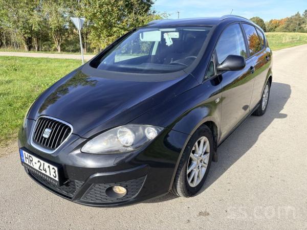 Black SEAT Altea 2011 in Riga, with an engine capacity of 1.60 L and mileage of 293 thousand km for 4500 €, photo 5 on AUTOMOTO.COM.LV