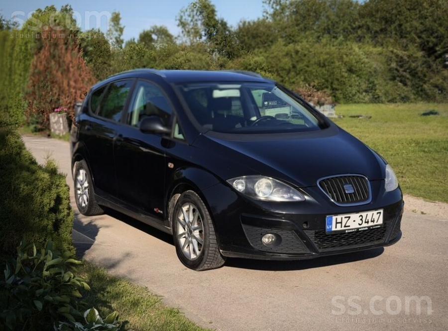 Black SEAT Altea 2012 in Jurmala, with an engine capacity of 1.60 L and mileage of 158 thousand km for 4500 €, photo 6 on AUTOMOTO.COM.LV