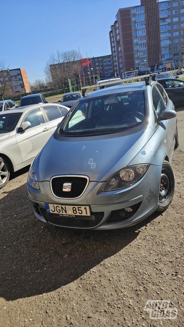 Zils SEAT Altea 2005 Klaipėda, ar dzinēja tilpumu 1.60 L un nobraukumu 359 tūkst. km par 500 €, foto 6 vietnē AUTOMOTO.COM.LV