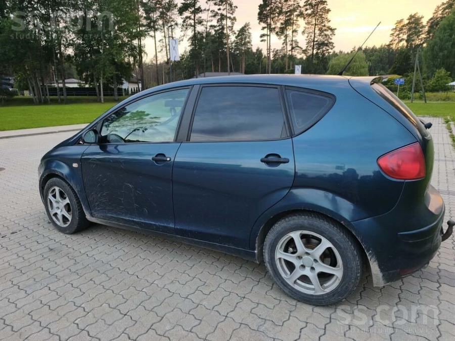 Blue SEAT Altea 2005 in Riga, with an engine capacity of 1.90 L and mileage of 352 thousand km for 1200 €, photo 3 on AUTOMOTO.COM.LV