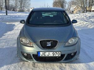 Blue SEAT Altea 2006 in Vilnius, with an engine capacity of 1.90 L and mileage of 220 thousand km for 1199 €, photo 2 on AUTOMOTO.COM.LV